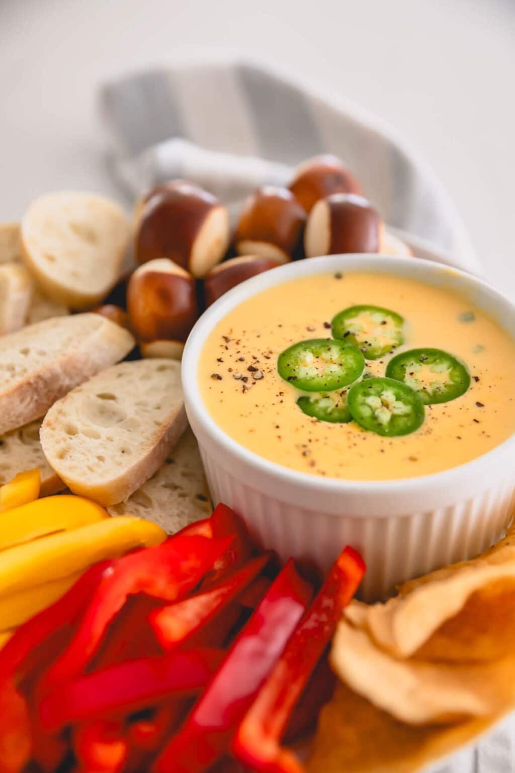 Spicy Cheddar Cheese Dip Recipe ~Sweet & Savory